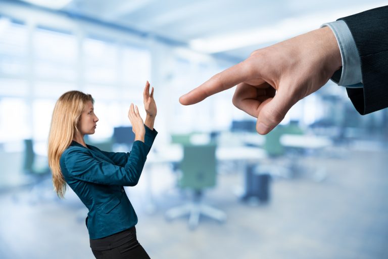 ¿Qué es el mobbing y qué tipos existen? - Capital Humano | Capital Humano